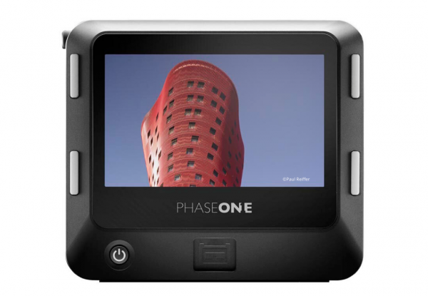 Phase One IQ3 Digital Back - Capture Integration