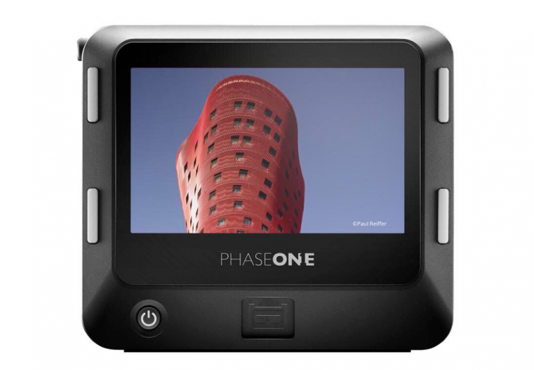 Phase One IQ3 Digital Back - Capture Integration